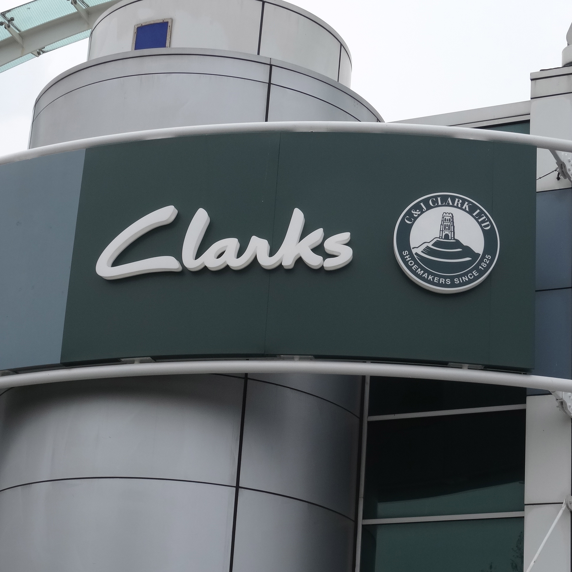 Clarks Shoes, Monks Cross Retail Park, York – The Great Northern Tiling ...