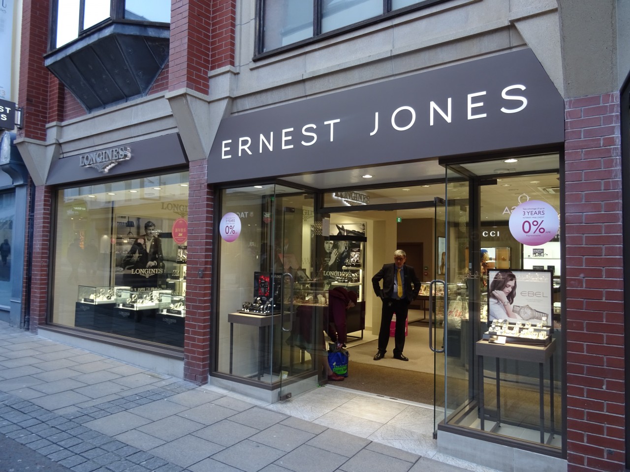 Ernest Jones, Leeds – 2-2A Commercial Street, Leeds, LS1 6AL – The ...